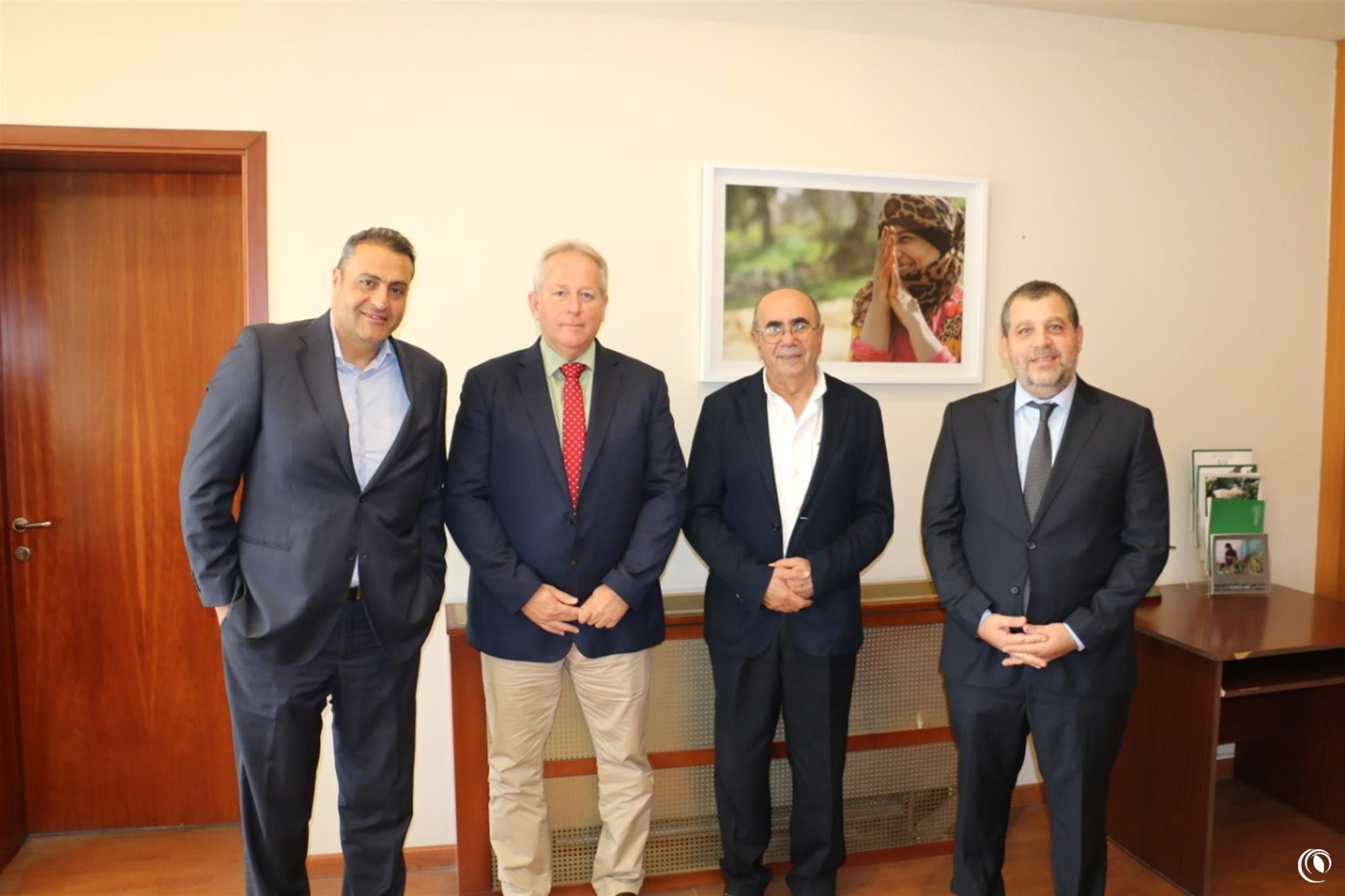 JTI Vice president visiting the Regie